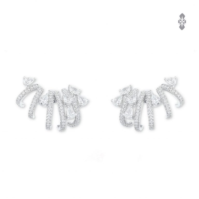 10 Must Have Diamond Jewellery For Your First-Time Experience at Gems ...